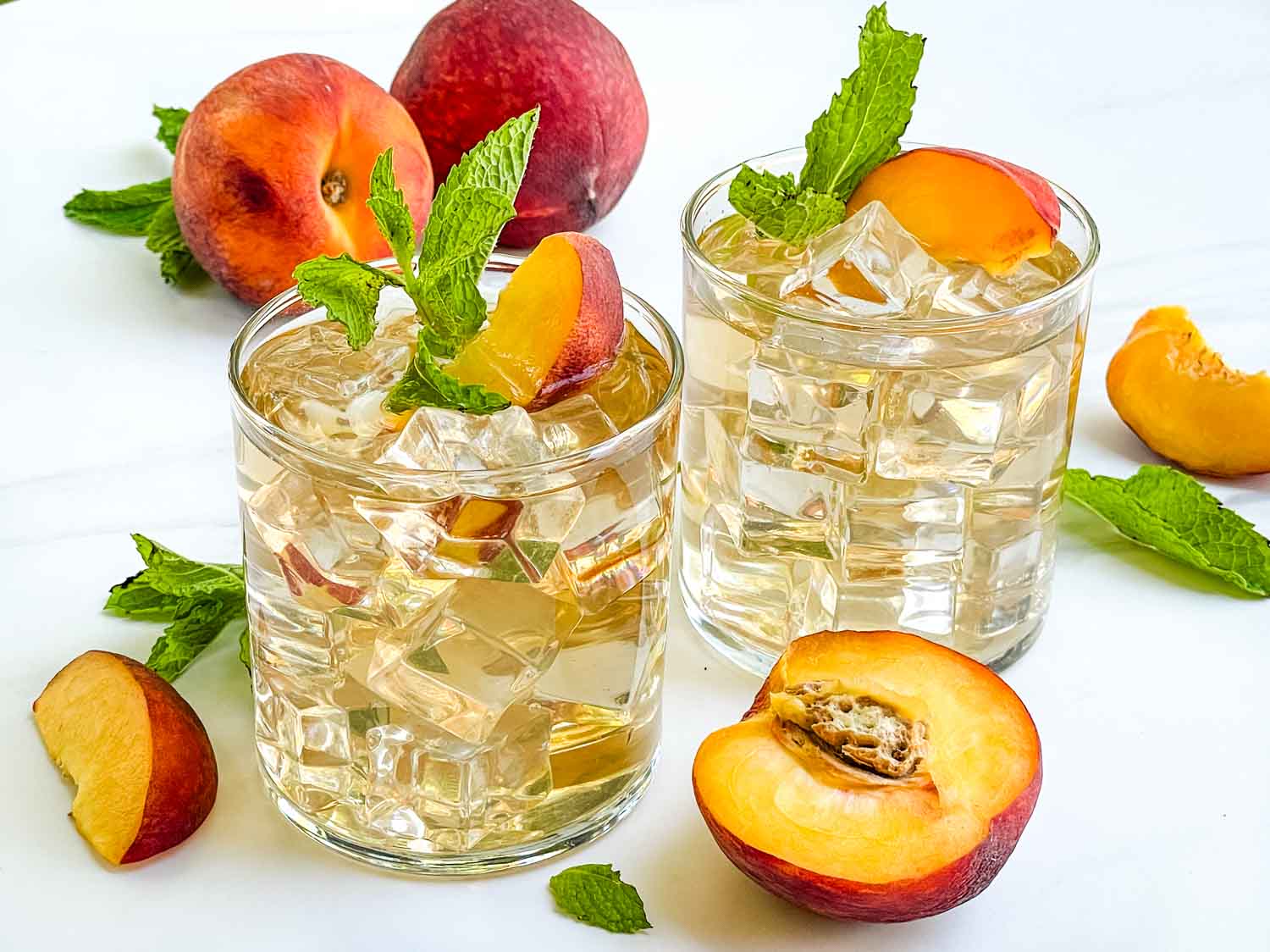 Peach Green Tea - olivetavern.com